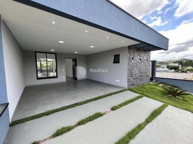 Casa Moderna no Residencial Jade: 3 dorm | 1 suite e Área Gourmet Integrada