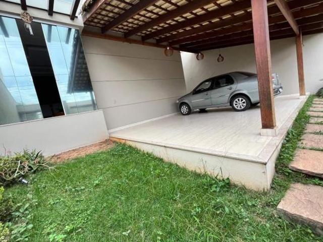 CASA MODERNA NA REGIAO DO BOM PASTOR EM DIVINOPOLIS MG
