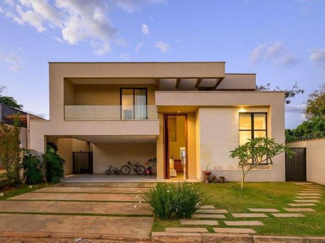 CASA MODERNA PARA VENDA NO CONDOMÍNIO RESIDENCIAL OLIVAS ALTIPLANO LESTE!