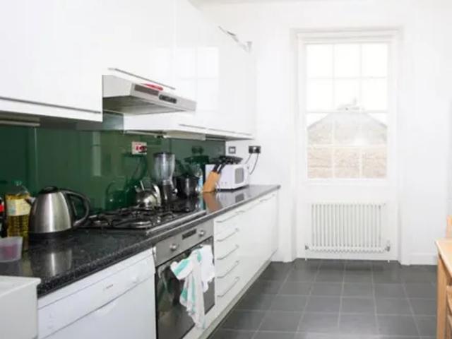 Casa Mofongo, 171 Coldharbour Lane, Myatt's Fields, London, SE5 9NY, United Kingdom | Room for rent #154592067 | Rentberry
