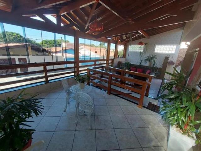 Casa Monte Castelo 4 Dormitórios 230m² Estuda permuta
