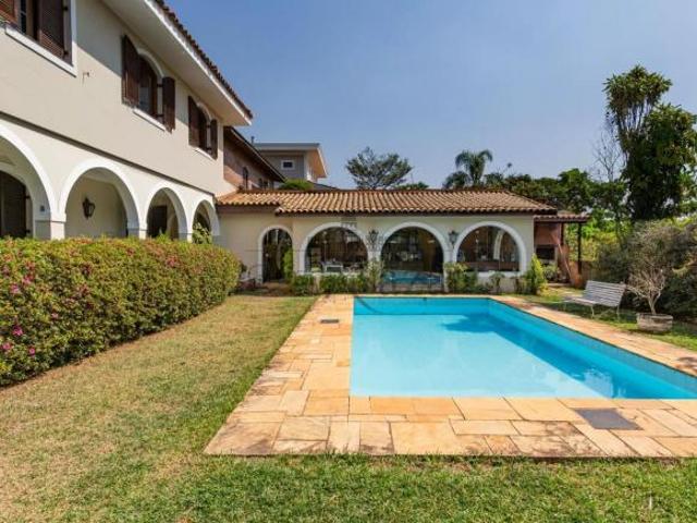 Casa Morumbi 4 Dormitórios 528m²
