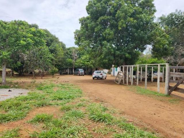 CASA MOURA VENDE – CHÁCARA SANTO ANTÔNIO DO DESCOBERTO SENTIDO BR 060