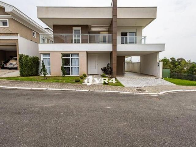 Casa à venda em Santa Felicidade