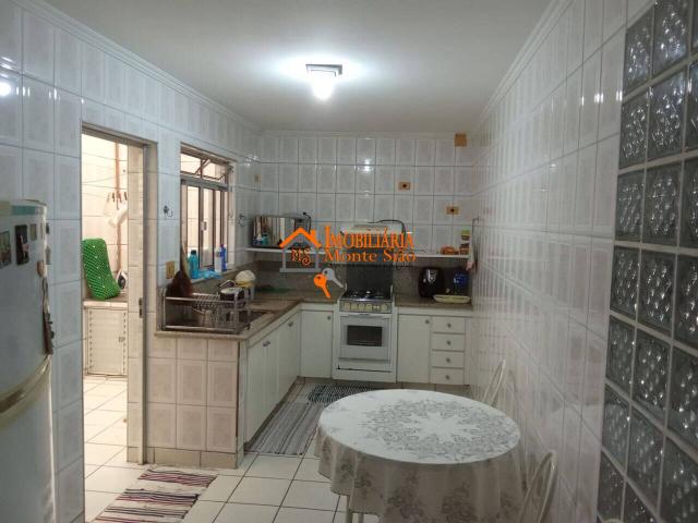 Casa na Machado de Assis Vila São João Guarulhos SP, aluguel por R$ 6.000/mês
