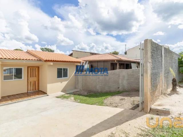 Casa na Mantova Santa Felicidade Curitiba PR, aluguel por R$ 1.900