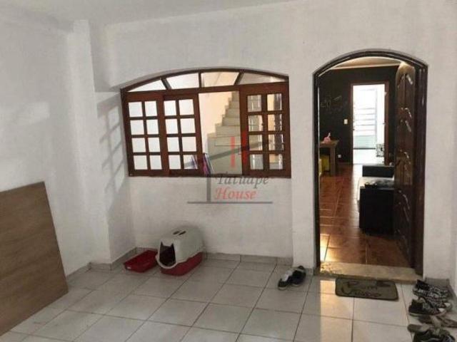 Casa na Mooca com 4 dorm em 220 mts²