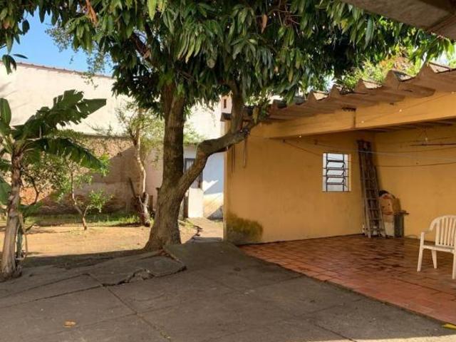 Casa na Av. Assis Brasil, Bairro Passo da Areia, Porto Alegre/RS