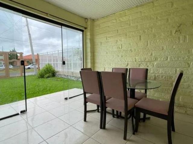 Casa na Av da Plataforma Próximo ao Mar em Tramandaí