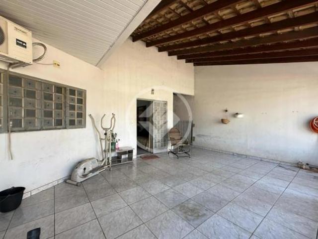 Casa na Av Rouxinol Ótimo Ponto Comercial terreno 250m2