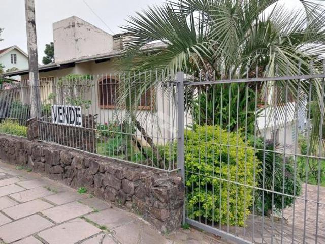 Casa na Av. São Roque