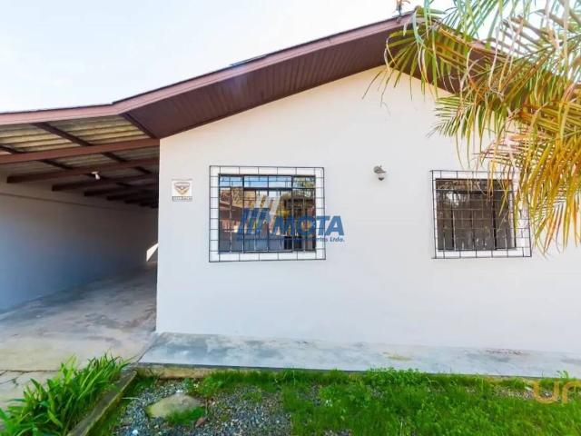 Casa na Catharina Zampieri Muraro São João Curitiba PR, aluguel por R$ 2.800