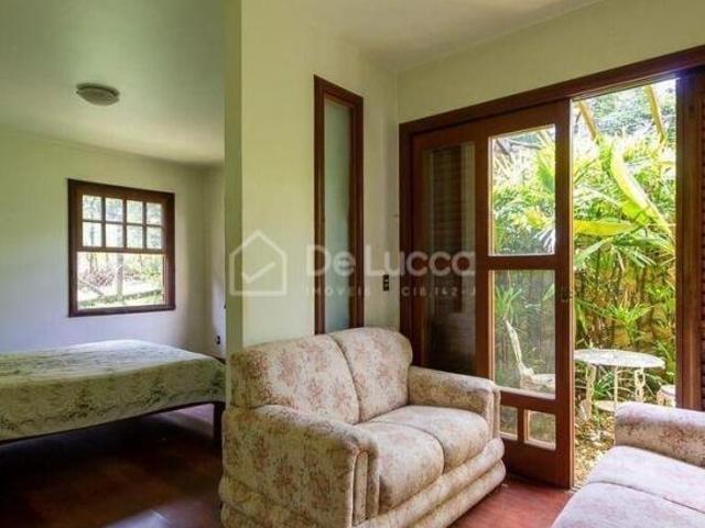 Casa na Chácaras do Alto da Nova Campinas com 5 suítes