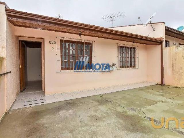Casa na Coronel Verginio Leinig de Mello Abranches Curitiba PR, aluguel por R$ 2.600