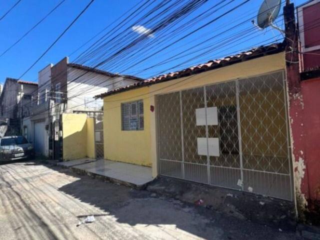Casa na Dom José Lourenço Parquelândia Fortaleza CE, aluguel por R$ 1.100/mês