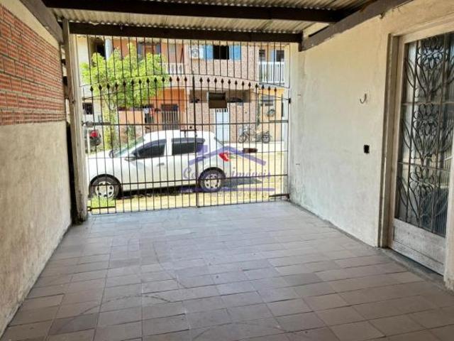 Casa na Estufa I 300m² de terreno