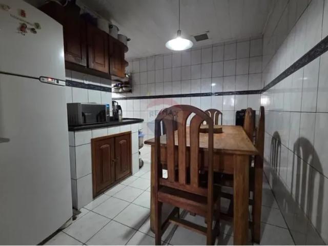 Casa na Farolandia para venda