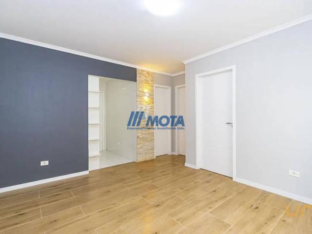 Casa na Fortaleza Cajuru Curitiba PR, aluguel por R$ 2.500