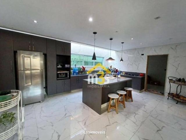 Casa na Granja Viana Condomínio Reserva Santa Maria de 530m² com 6 quartos,5 suítes, 9 vagas venda