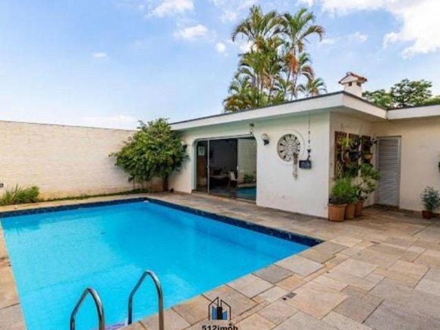 Casa na Granja Julieta 4 suítes  4 vagas  363 m²