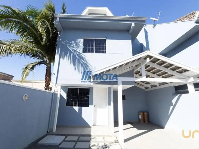 Casa na Irene Túlio Santa Felicidade Curitiba PR, aluguel por R$ 3.200