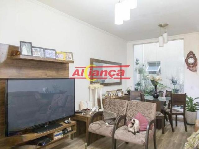 CASA NA PENHA 3 DORM 2 VAGAS IMPERDÍVEL