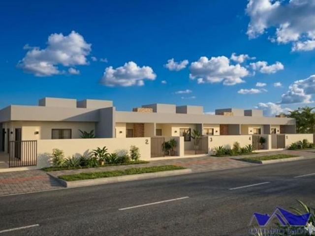CASA NA PLANTA BALNEÁRIO ESTORIL, 3 QUADRAS DA PRAIA