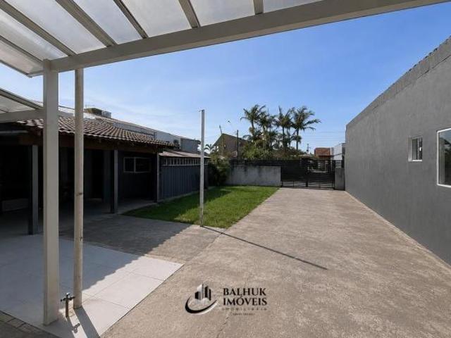 Casa na praia Matinhos