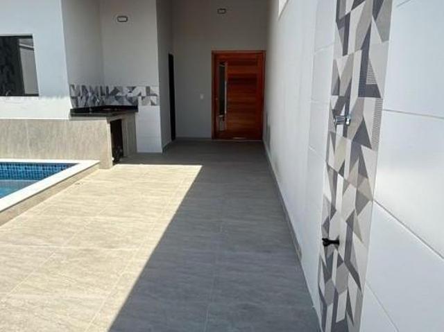 Casa na praia com 3 quartos e piscina em Itanhaém