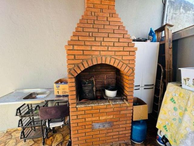 Casa na praia com área gourmet e 2 quartos em Itanhaém