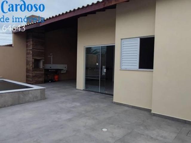 CASA NA PRAIA COM PISCINA A 600M DO MAR! 3 QUARTOS ITANHAEM/SP