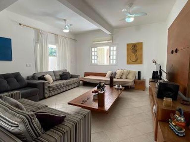 # Casa na Praia de Maresias | 350 m da Praia | Loft Integrado | Piscina Privativa