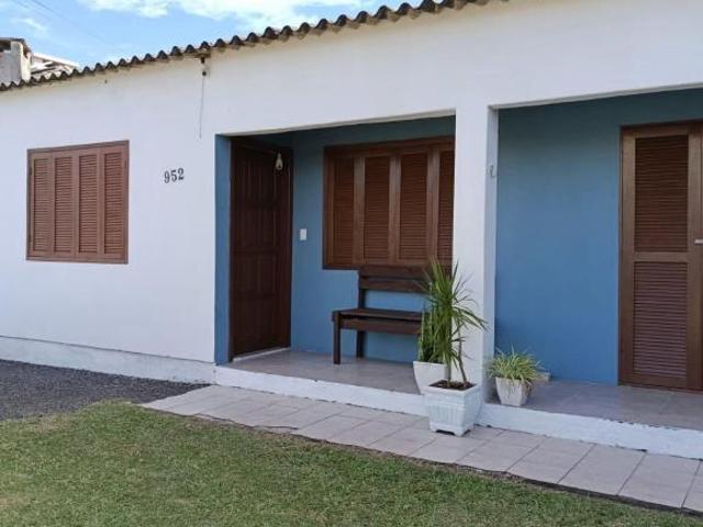 Casa na praia de Atlântida Sul