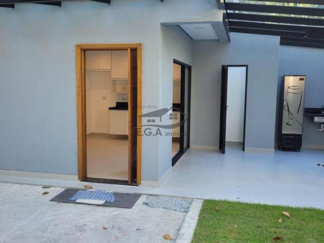 CASA NA PRAIA DE BOIÇUCANGA