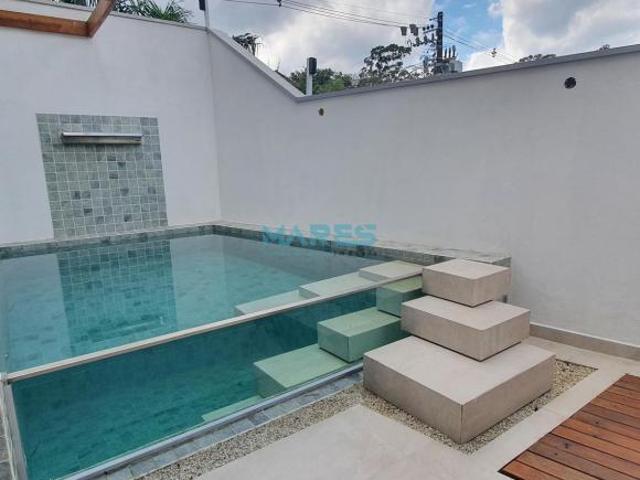 Casa na Praia de Camburi