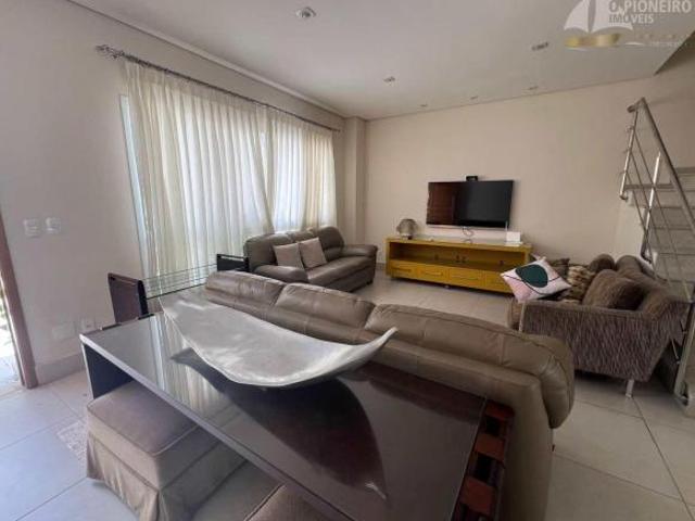 Casa na praia de Juquehy, disponível a 600 metros da praia