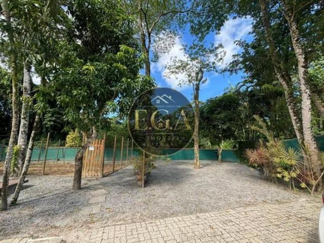 Casa na praia de Juquehy SP