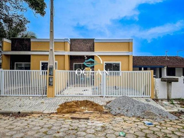Casa na Praia de Leste 3 quartos e piscina