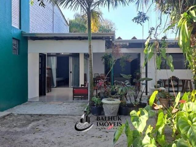 Casa na praia do Balneario Carmery