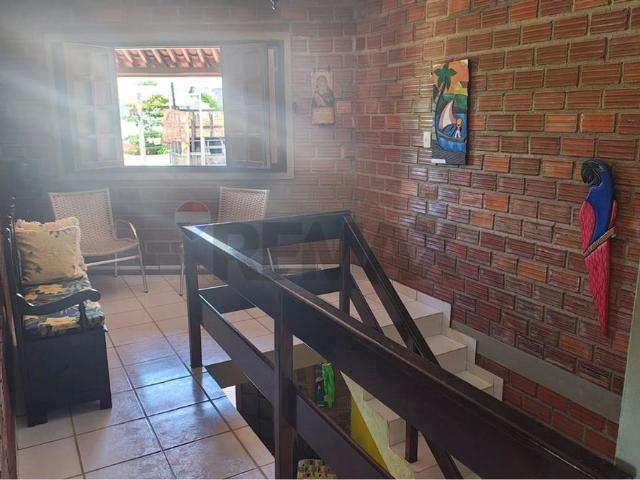 Casa na Praia do Cupe: Conforto e Investimento