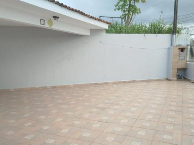 CASA NA PRAIA DO SONHO Á VENDA | 327m² COM SEGURANÇA