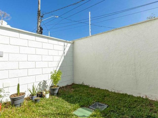 CASA NA PRAIA EM CONDOMÍNIO FECHADO