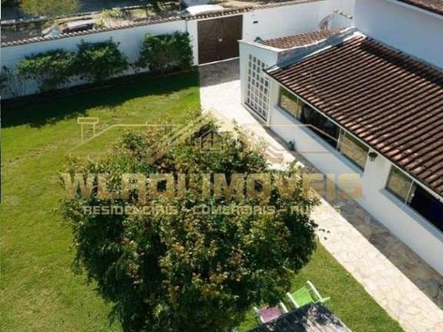Casa na Praia para Venda em Guarujá, Balneário Praia do Pernambuco, 3 dormitórios, 3 suítes, 4 banhe