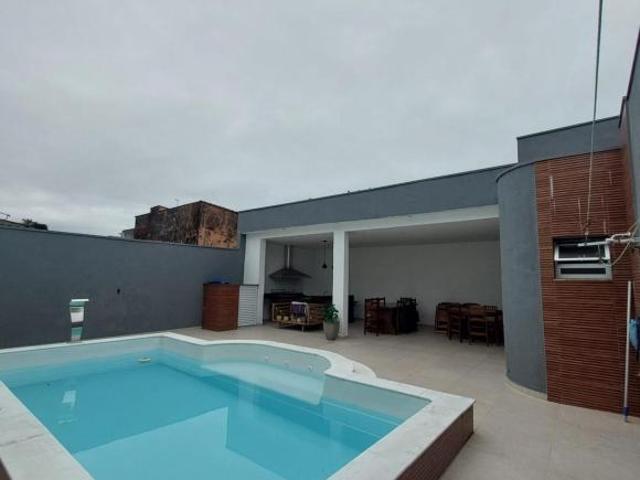 Casa na Praia para Venda em Itanhaém, Savoy, 3 dormitórios, 1 suíte, 2 banheiros, 2 vagas