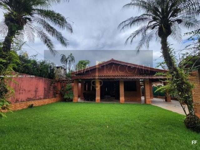 Casa na Praia para Venda em Ubatuba, Praia do Prumirim, 3 dormitórios, 1 suíte, 2 banheiros, 3 vagas