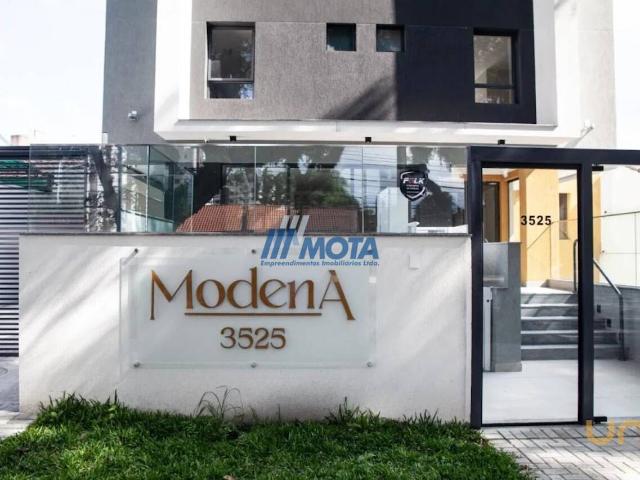 Casa na Presidente Getúlio Vargas Água Verde Curitiba PR, aluguel por R$ 3.500