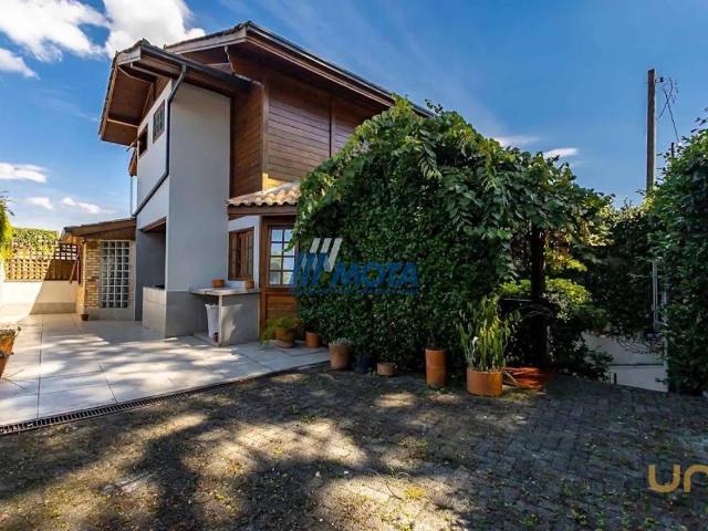 Casa na Princesa Izabel Campina do Siqueira Curitiba PR, aluguel por R$ 6.900