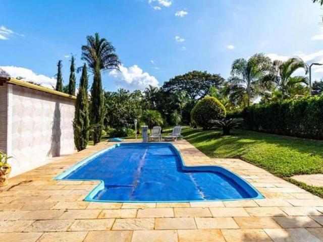 CASA NA QUADRA 15 DO PARK WAY COM 5 QUARTOS E LAZER COMPLETO