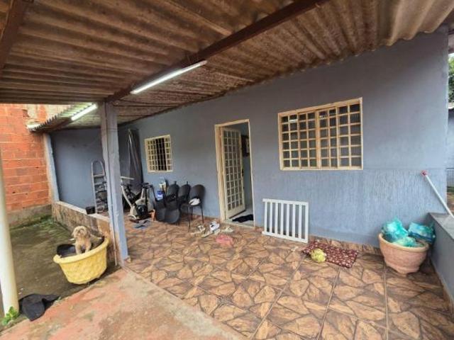 CASA NA QSC 19 200M² 2 QUARTOS COZINHA FUNCIONAL