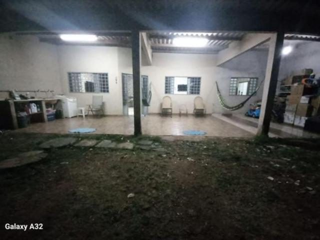 Casa na rua 13 a Venda, Lote de 400 metros, Fora de condomínio, Localização boa, Não aceita financ.!